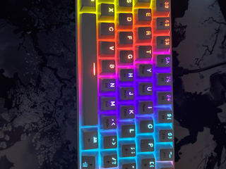 Tastatură stare ideală cu lumina rgb
