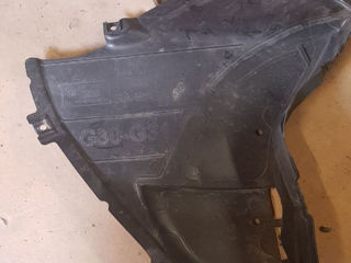 Защита бампера левая подкрыльник BMW 5 G30 51757340743