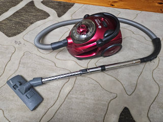 Пылесос Vitek VT-1825 R