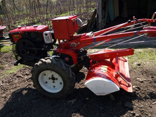 Motoblok Greenhorn 15 c.p + Remorca + Plug + Freza + Cultivator