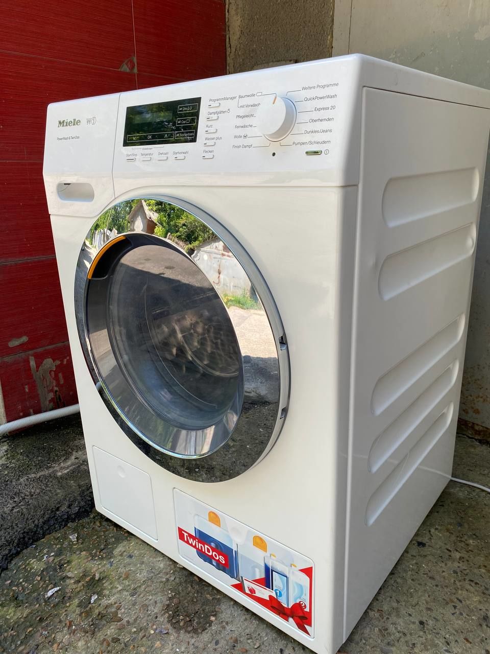 Стиральная машина Miele W1 TwinDos&PowerWash на 8 кг