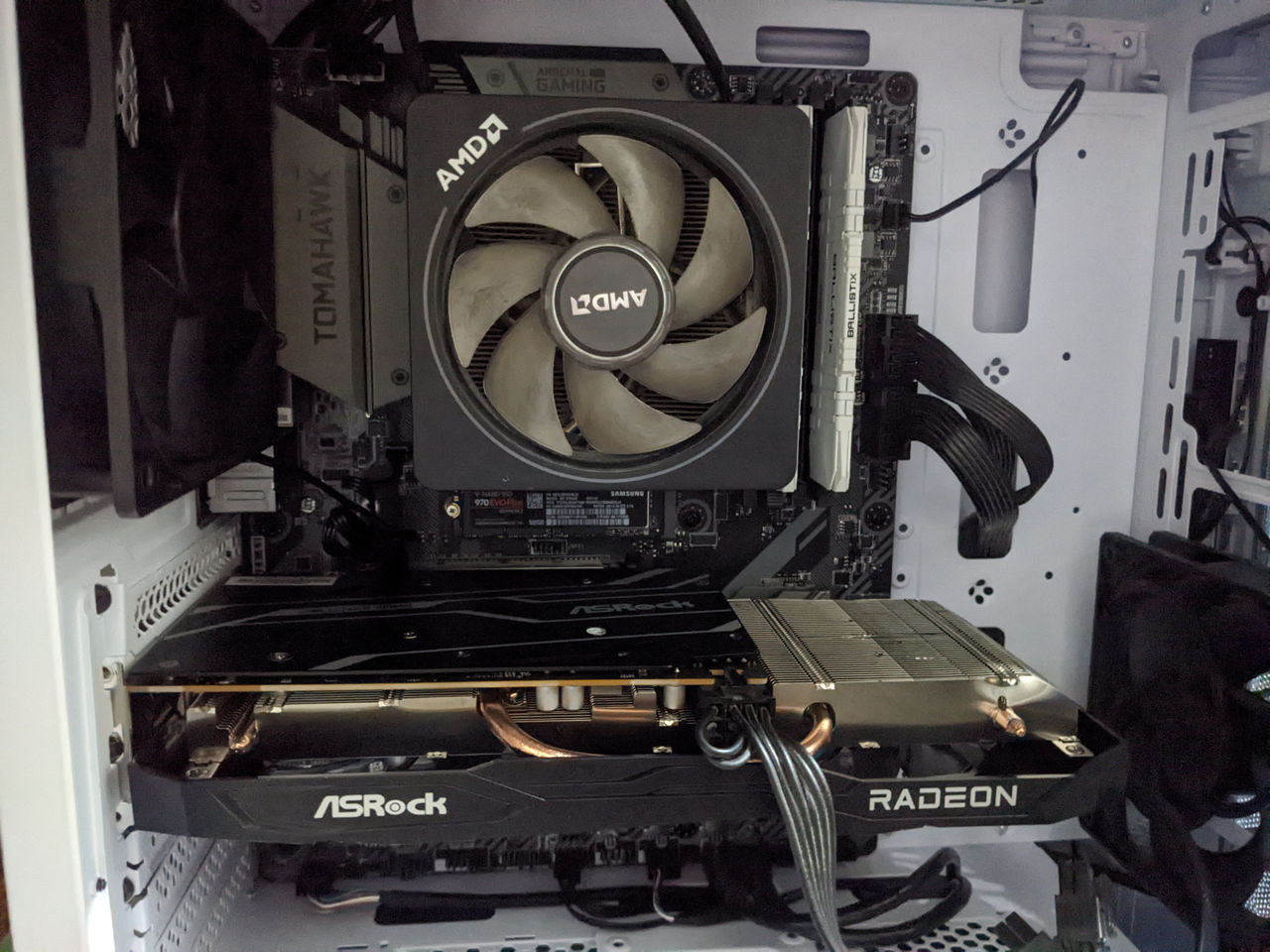 Ryzen 5, 16GB Ram, RX6600