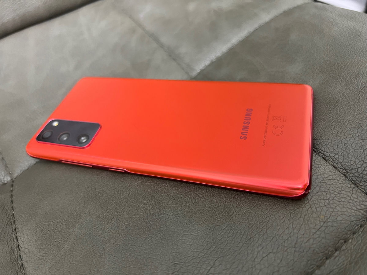 Samsung S20 FE 128Gb