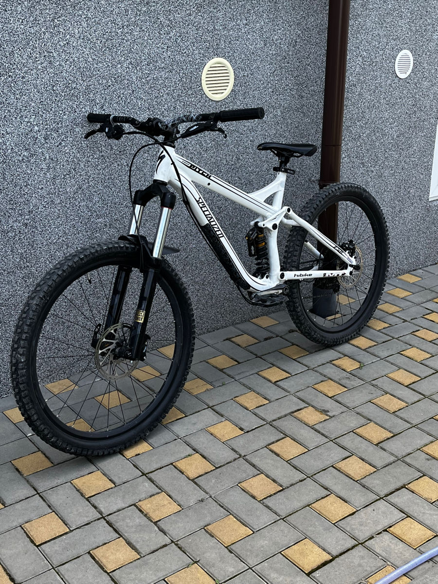 Specialized Pitch Comp