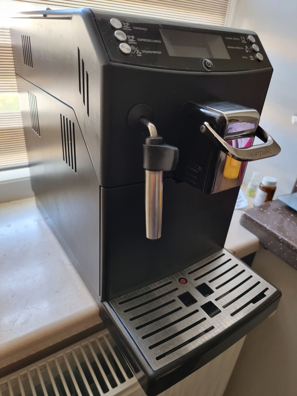 Aparat de cafea Philips Saeco pentru Casa sau Oficiu