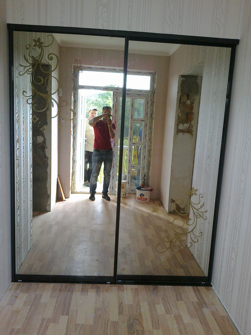 Dulap cupe la comanda de la 4500 lei,prin toata moldova