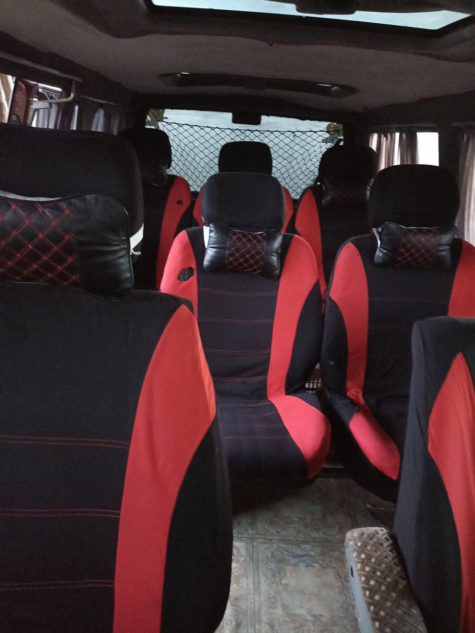 Volkswagen Caravelle 1997 г. с пробегом 379000 км, Дизель, 4200