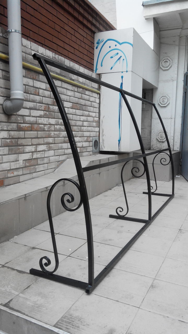 Металлические изделия, изготовление и монтаж.