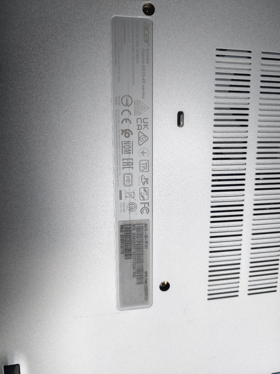 acer aspire a151-45. Ryzen 5/256/8