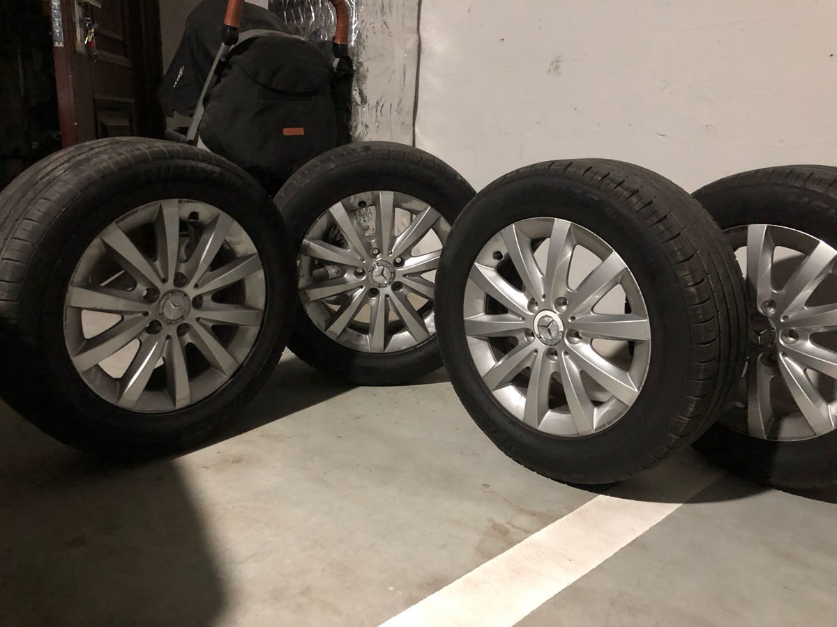 Jante cu anvelope Mercedes 5/112