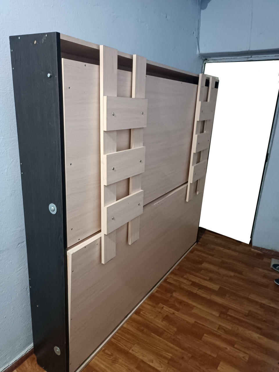 Pat transformer cu 2 etaje.