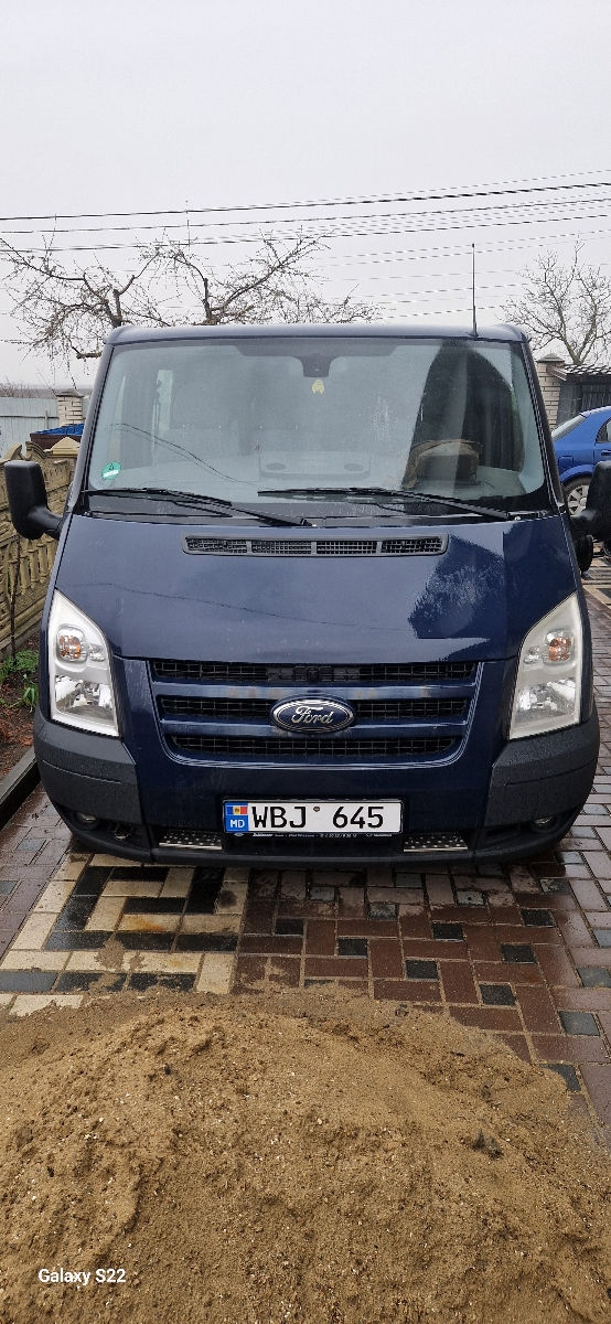 Ford TRANSIT PASAGER-MARFAR 6 LOCURI, BAZA LUNGA
