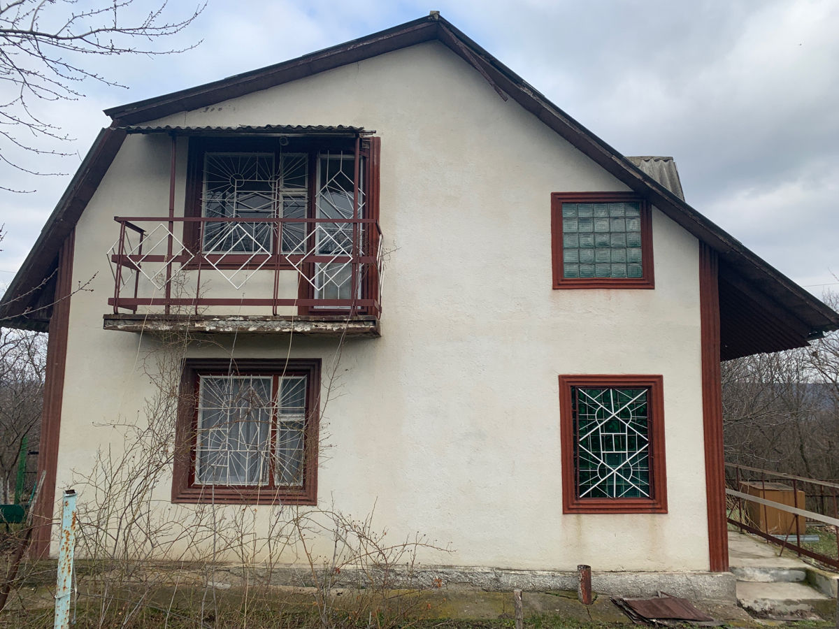 Casa 2 nivele langa or. soroca