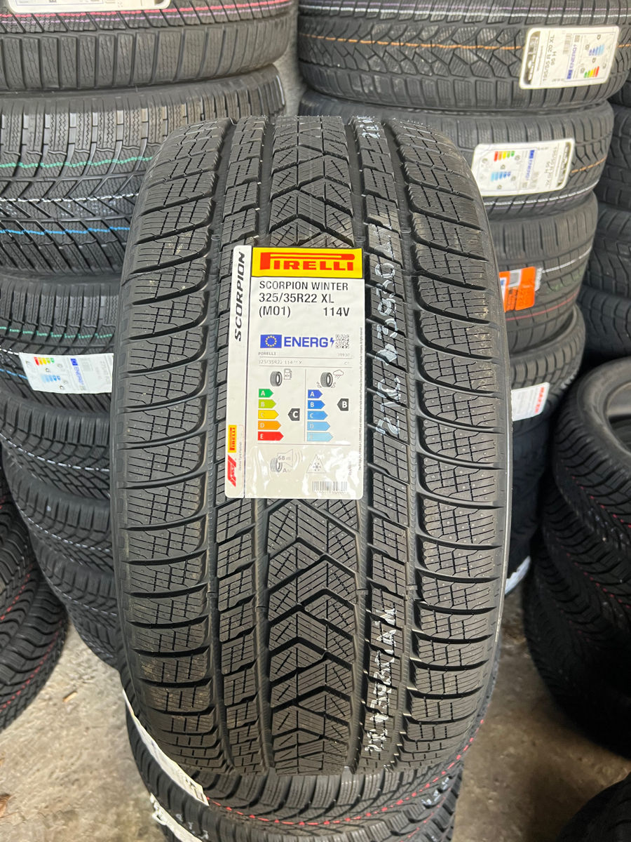 325/35 R22 Pirelli Scorpion Winter (Mercedes Version)