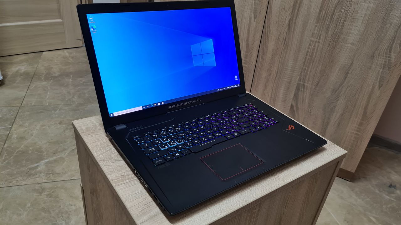 ASUS ROG Strix GL753V (17.3 IPS Full HD, GTX 1050Ti, 16gb RAM, i7-7700HQ)