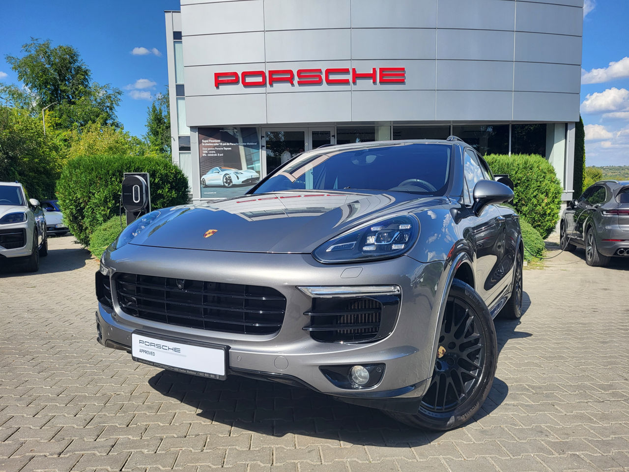 Porsche Cayenne 2016 г. с пробегом 102830 км, Дизель, 72000