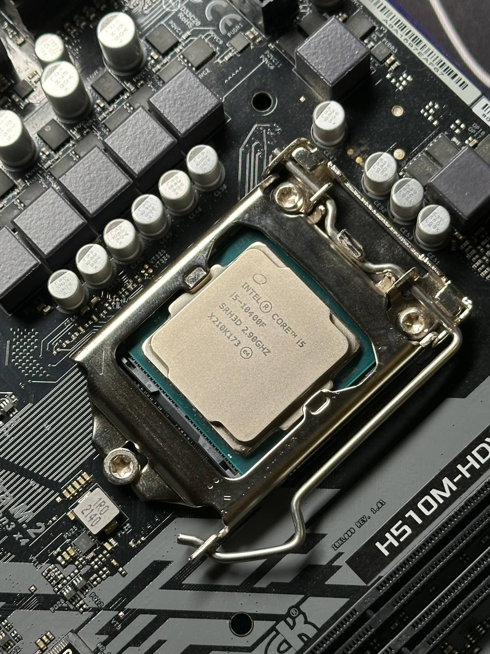 Intel Core i5-10400F Box