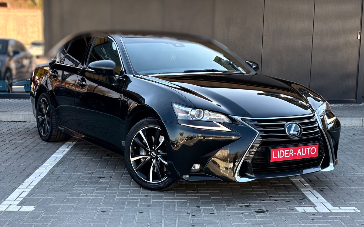 Lexus GS Series 2018 г. с пробегом 156000 км, Гибрид, 23999