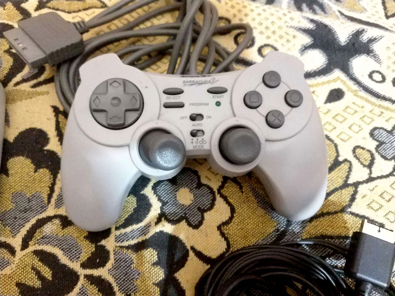 PlayStation One (чипованый) полный комплект