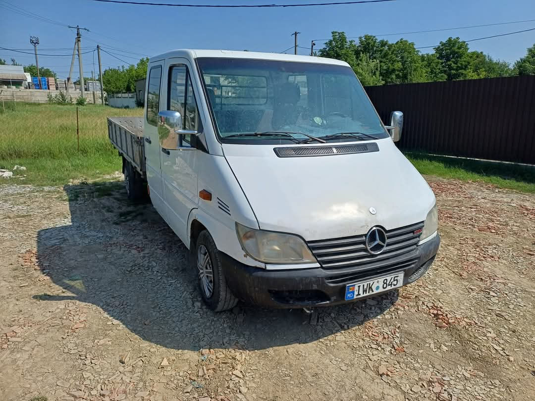 Mercedes Spriter 313 2002 г. с пробегом 400000 км, Дизель, 4999