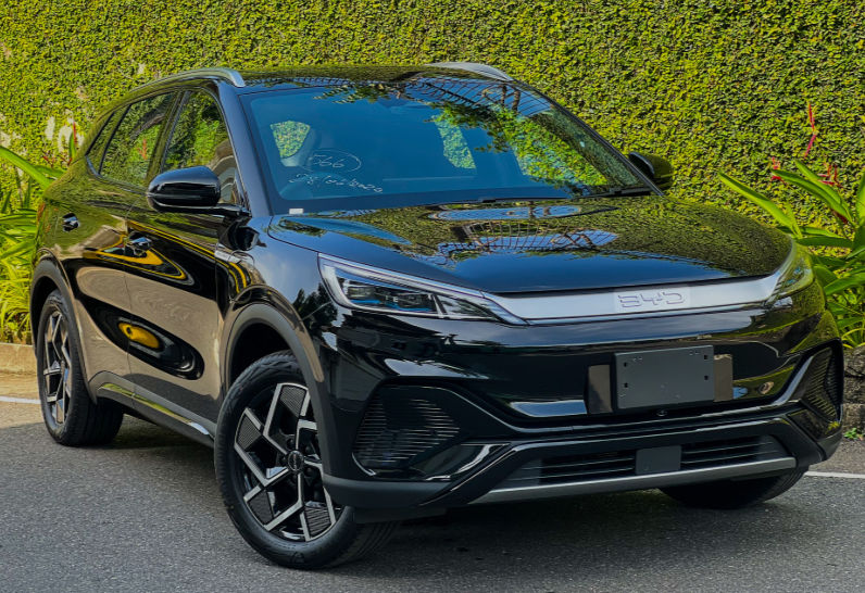 Geely Geometry C 2025 г. с пробегом, 15000