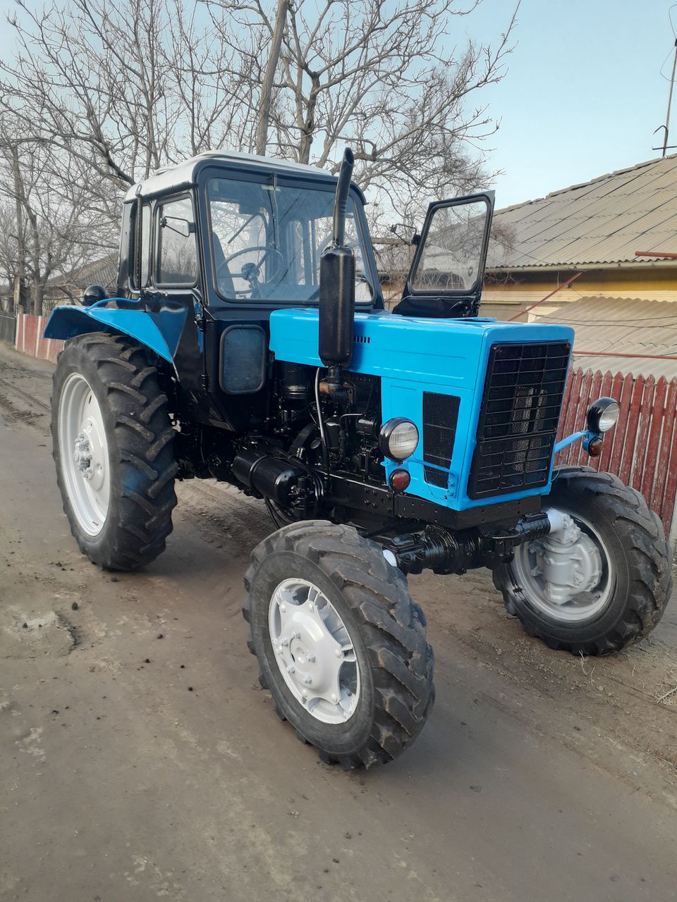 mtz82