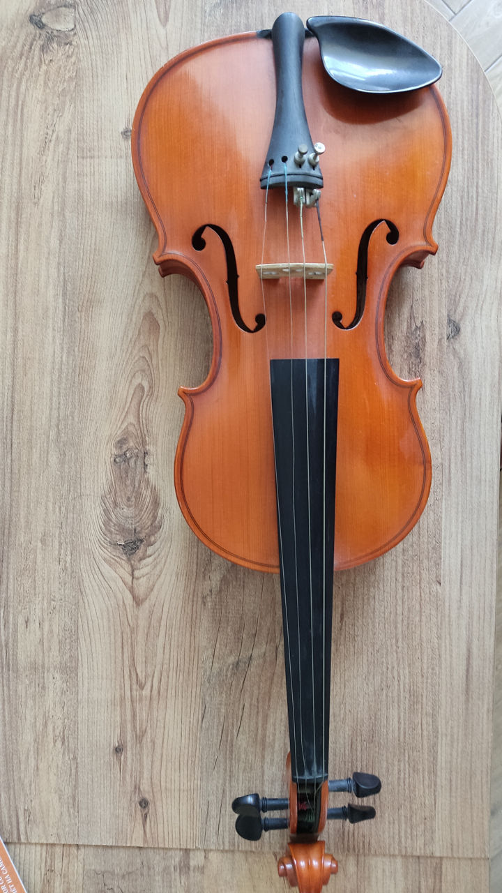 Vând vioară pentru copii