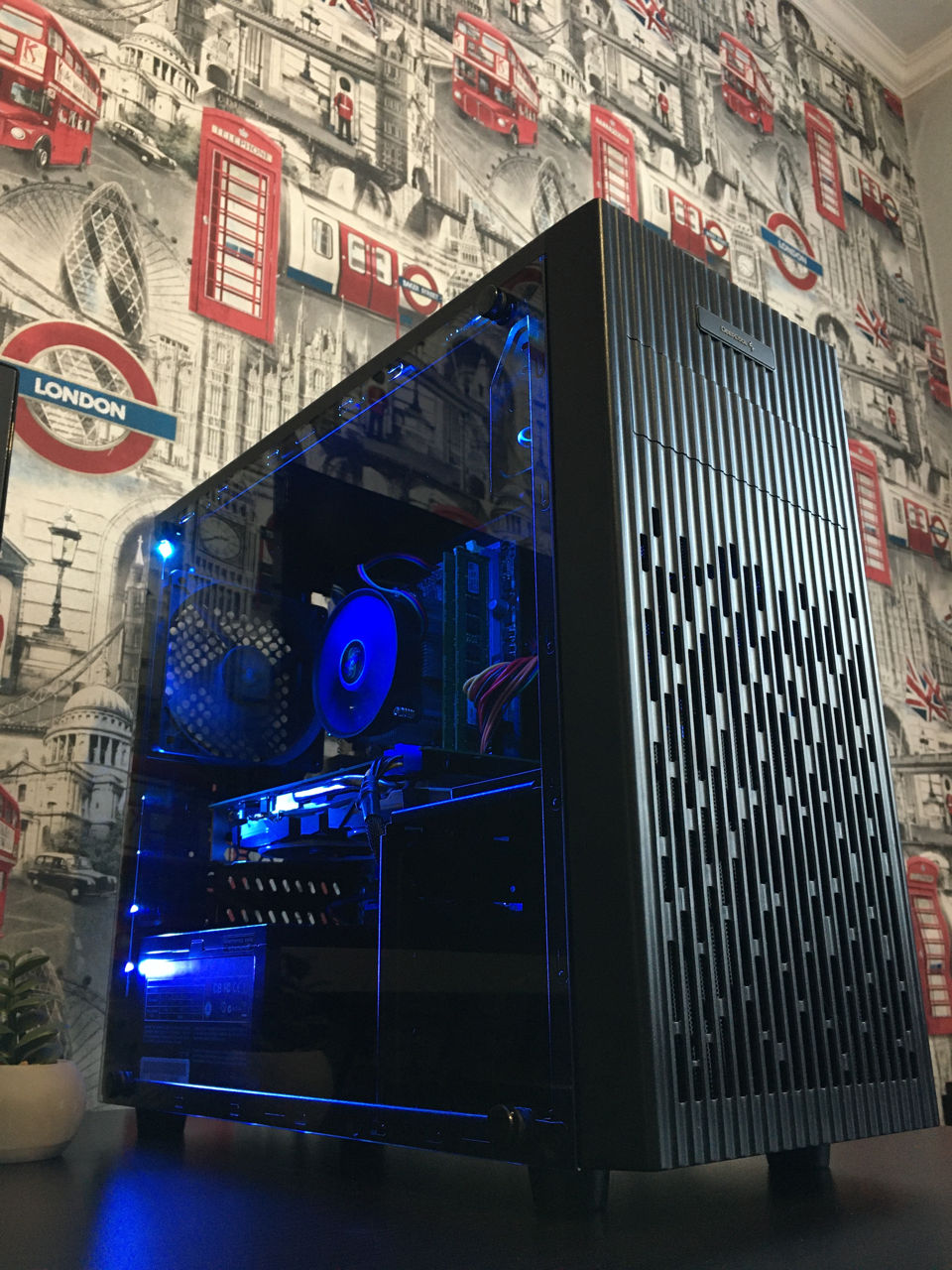 Мощный Игровой Компьютер