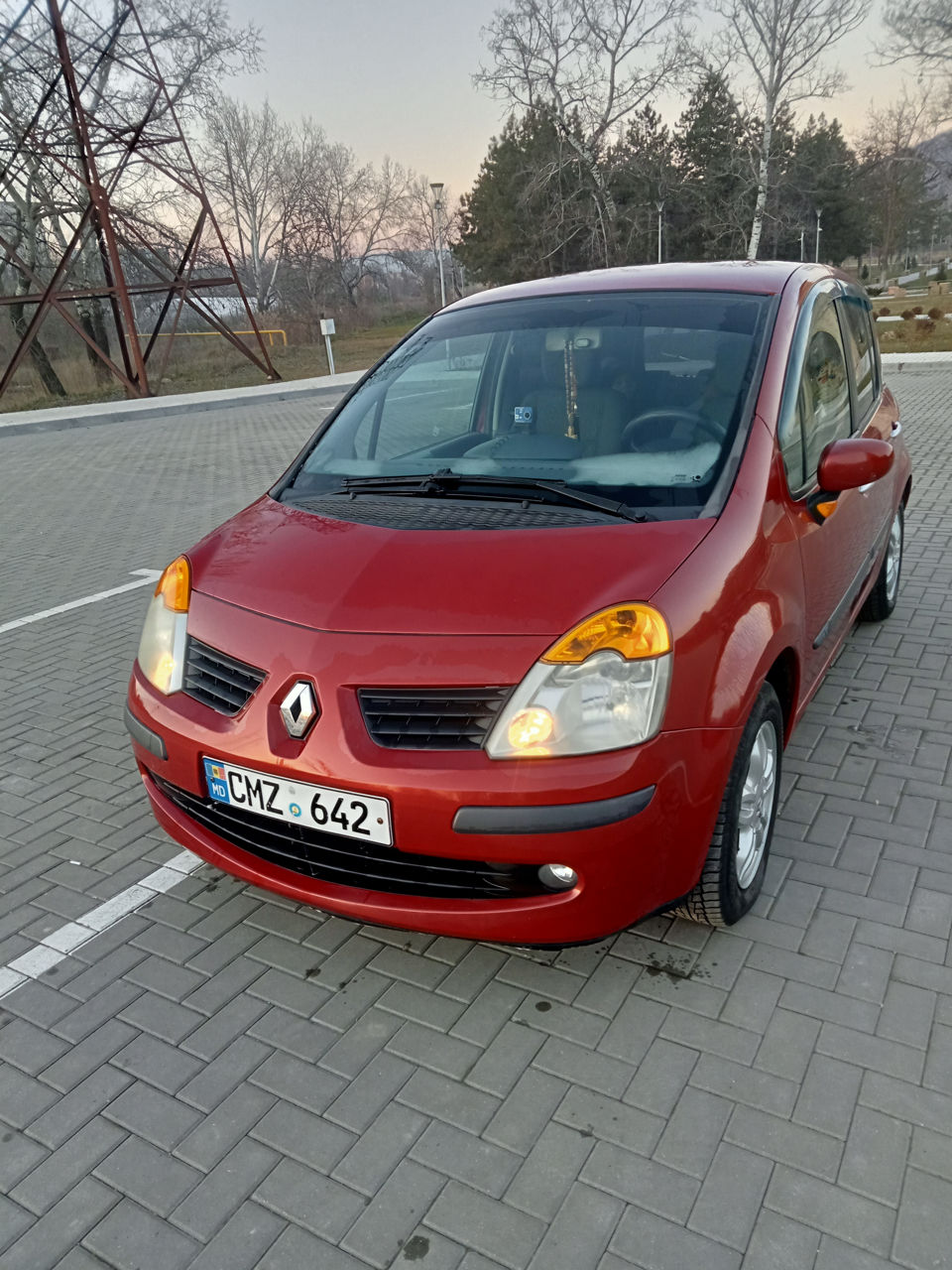 Renault Modus 2005 г. с пробегом 26000 км, Дизель, 2900