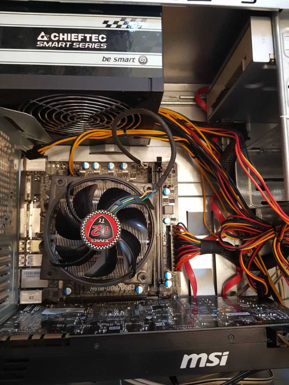 I5 3570 + 8 Gb DDR3 + GTX 770 2 Gb OC + SDD 240GB + HDD 1000Gb