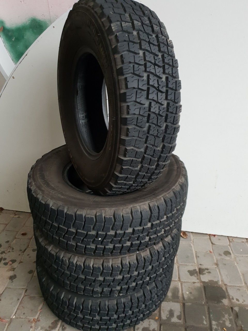 235/75/R15