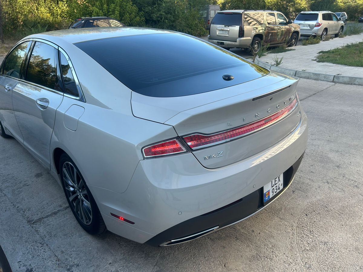 Lincoln MKZ
