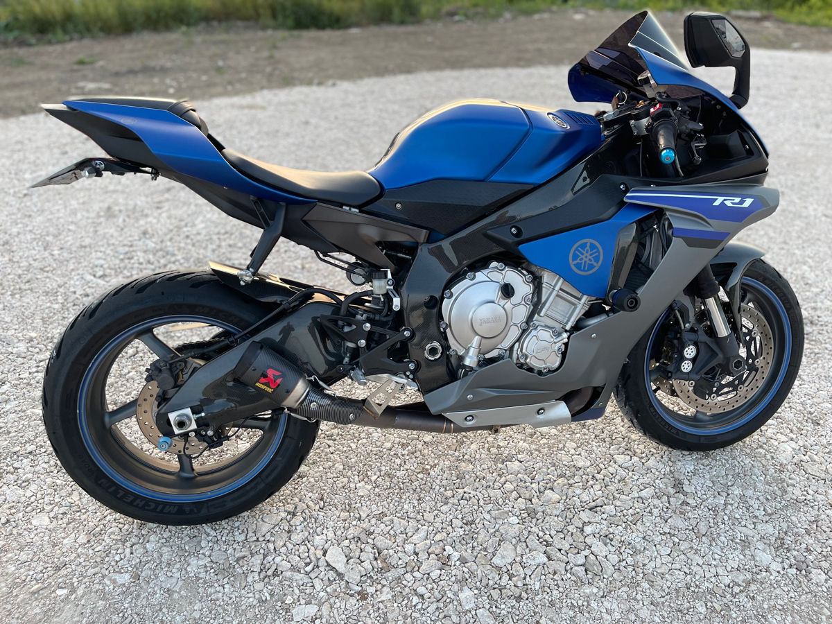Yamaha YZF R1000 200hp rn32