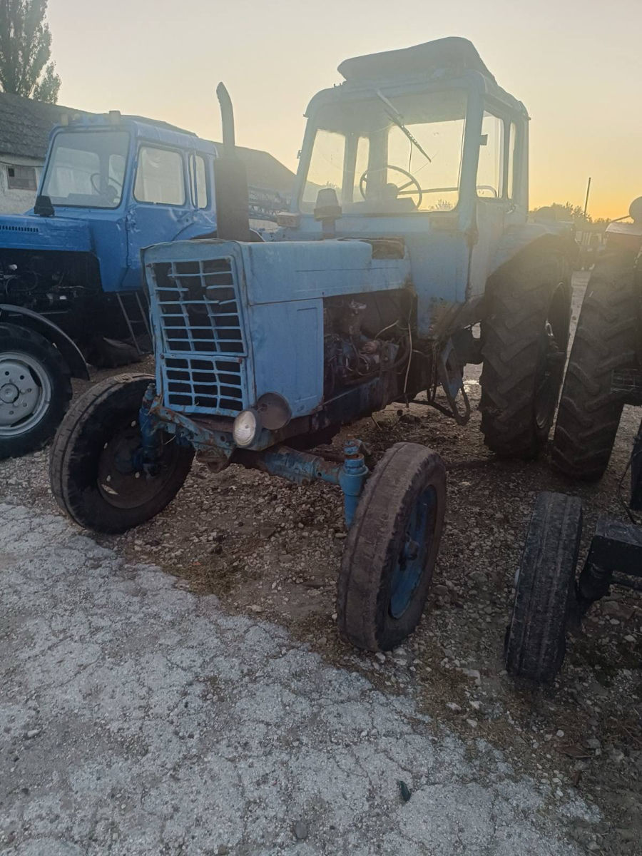 MTZ 80