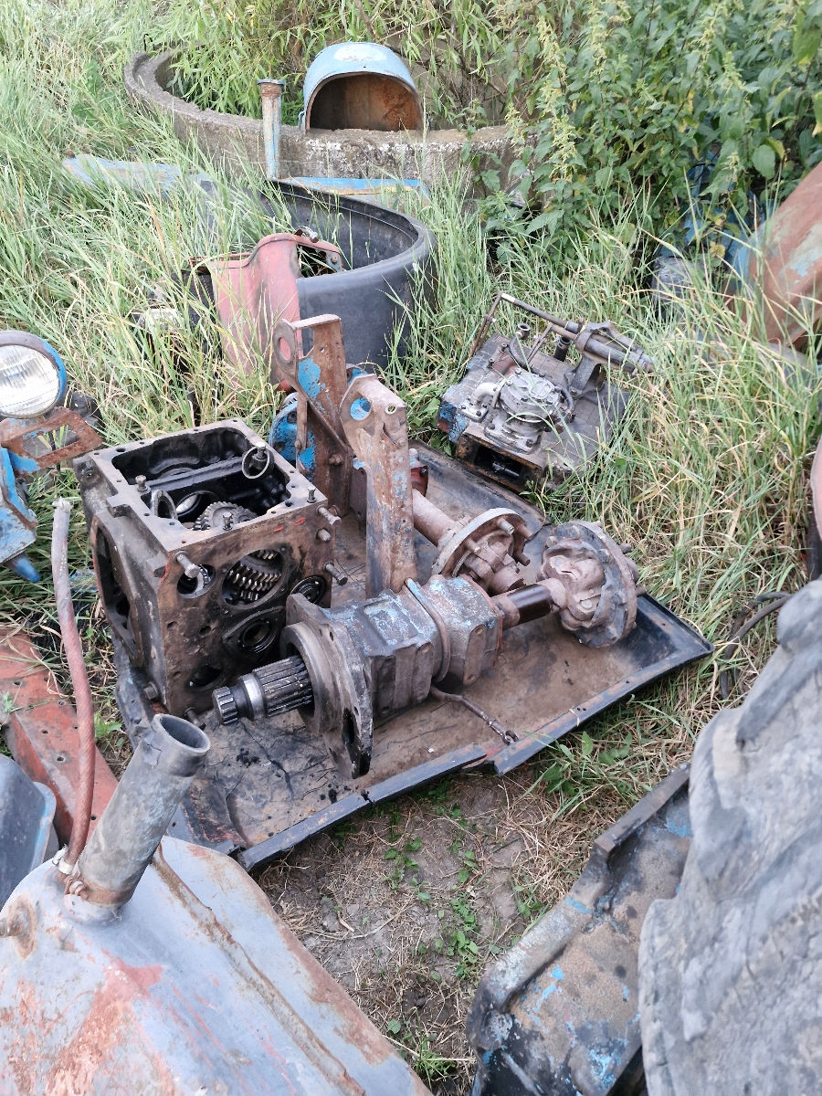 Motor mtz davlenia 4.5 galofca este nouă pusă lucrează perfect este video cum lucrează