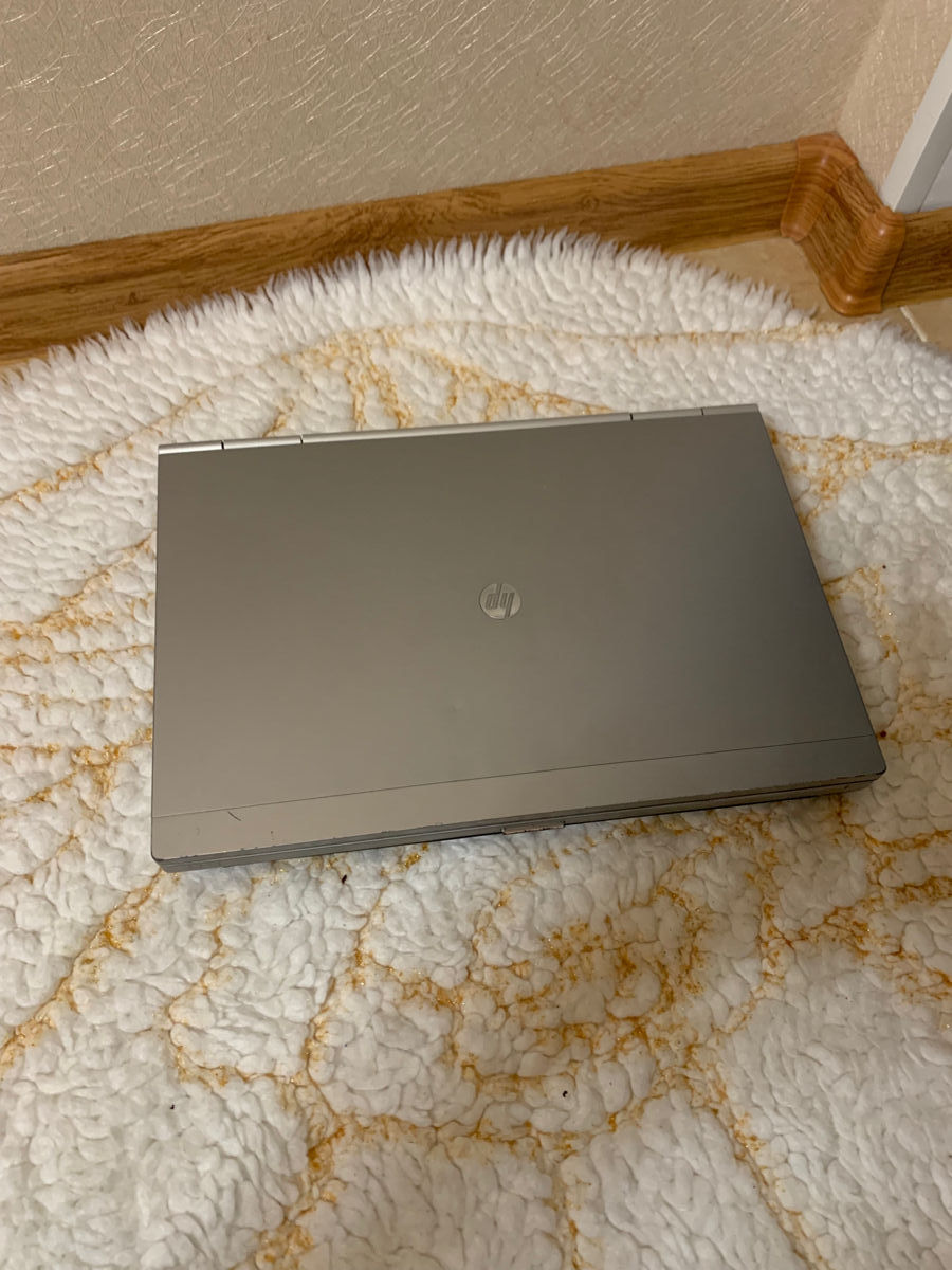 HP EliteBook 2560P (12.5, intel Core i3 4x 2.40ghz, 4GB DDR3 RAM, 320GB ...