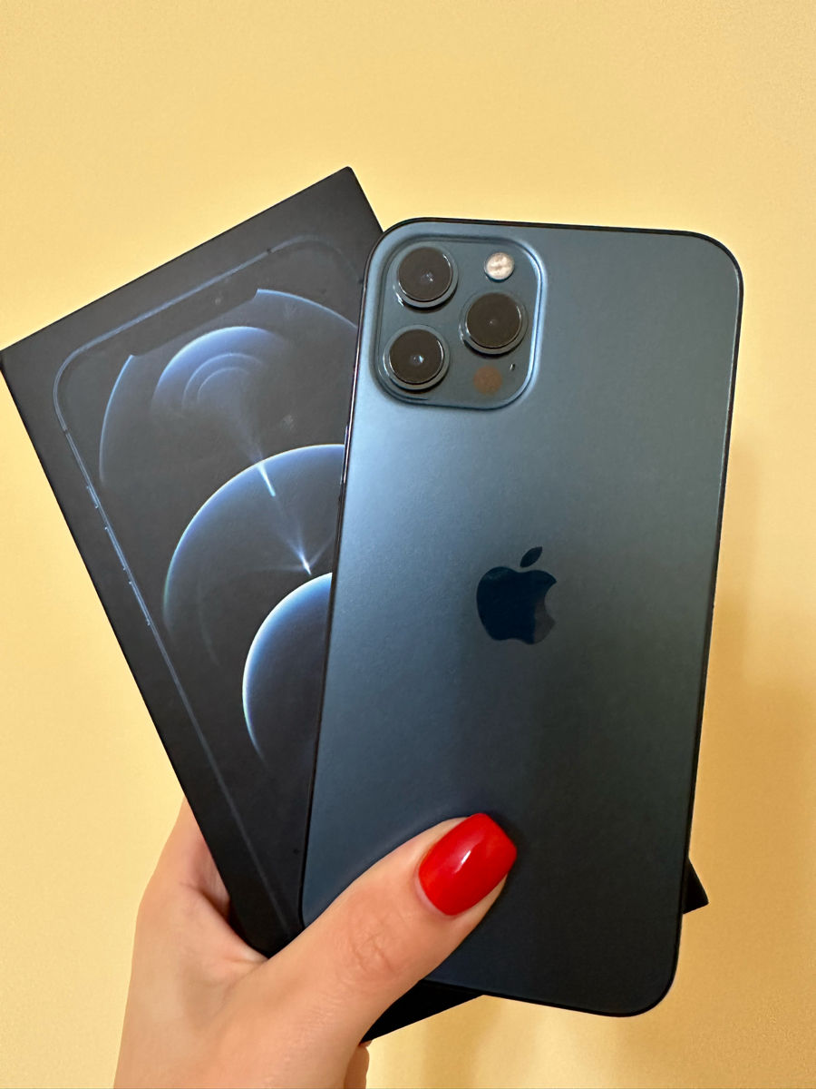 Vând Iphone 12 Pro Max