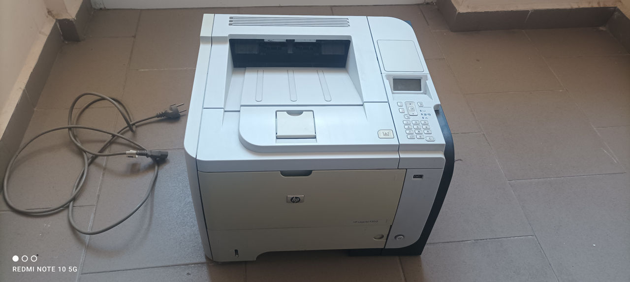 Продам принтер HP Laserjet P3015 в идеальном состоянии.