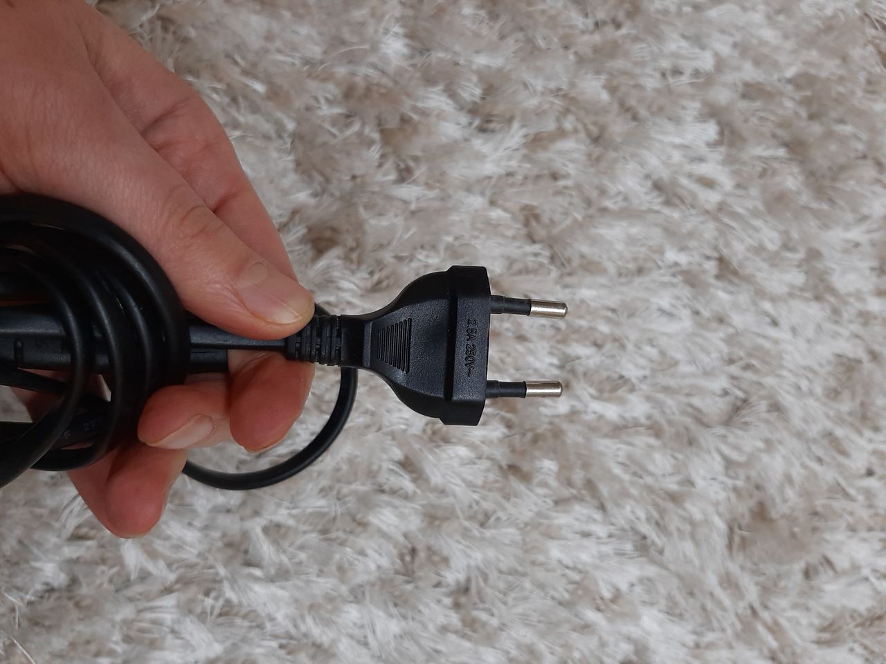 Cablu alimentare 2.5A 250V si Cablu lung ethernet Кабель питания и сетевой