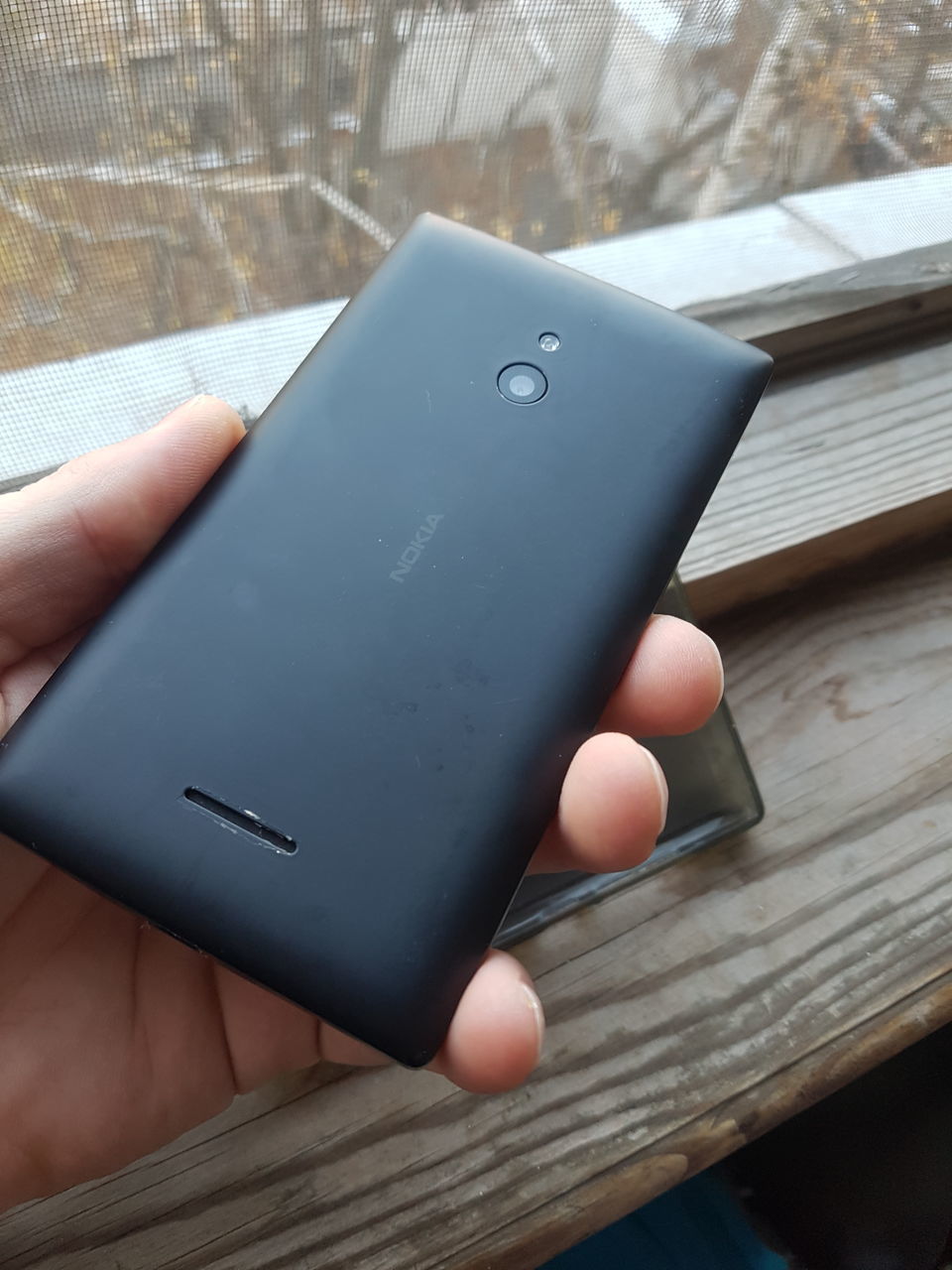 Vind nokia xl rm-1030 ideal cu husa Windows 10