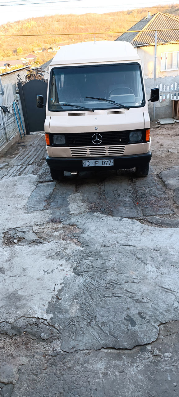 Mercedes 310d