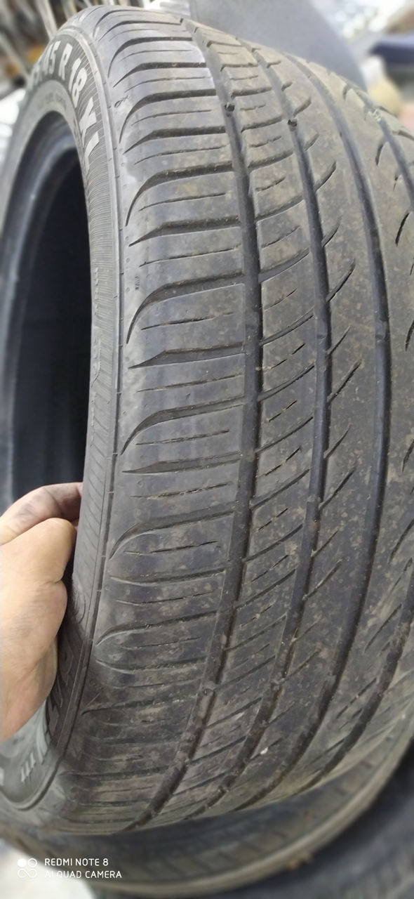 Platin Pneuri de vara 225/45/18 4 bucăți .anul 2017