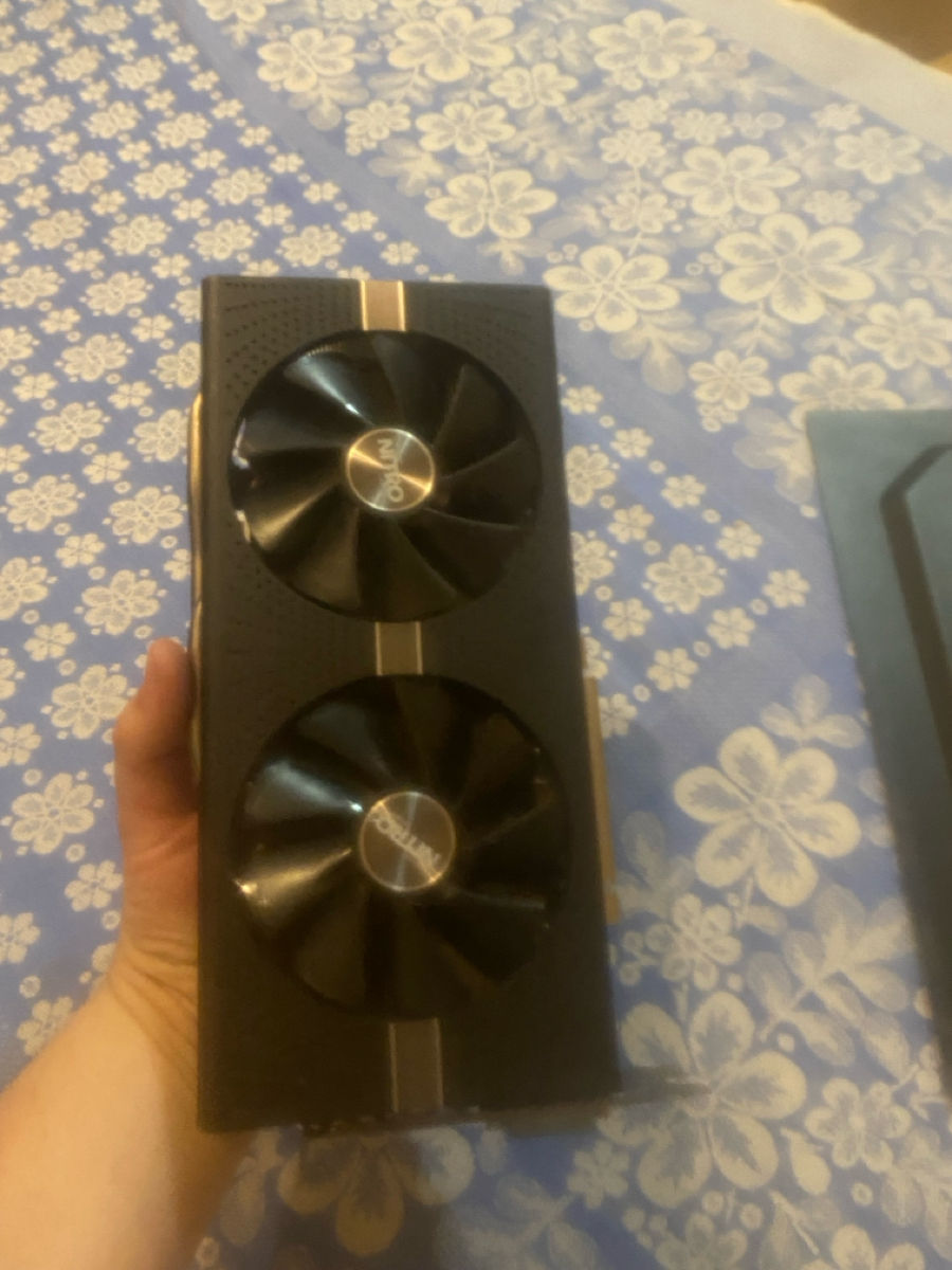 RX570 saphire Nitro+ 4gb