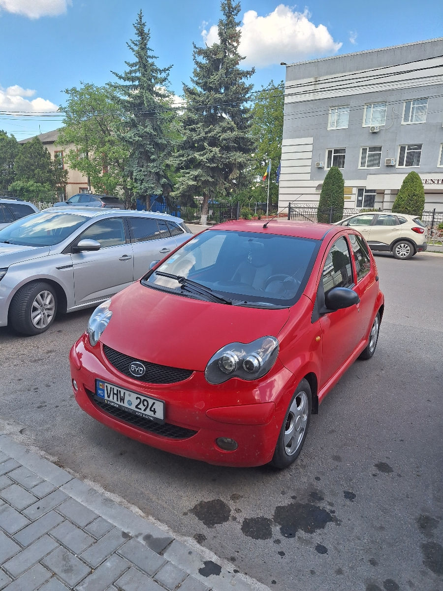 Byd F3 an. 2010 cu rulaj 145000 km, Benzină, 1700