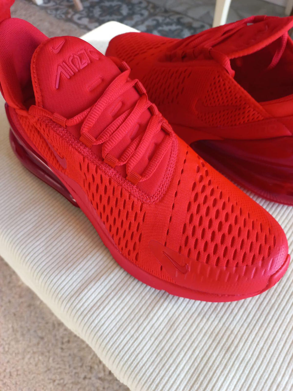 Кроссовки мужские Nike Men's Air Max 270 Red Running Shoes CV7544-600