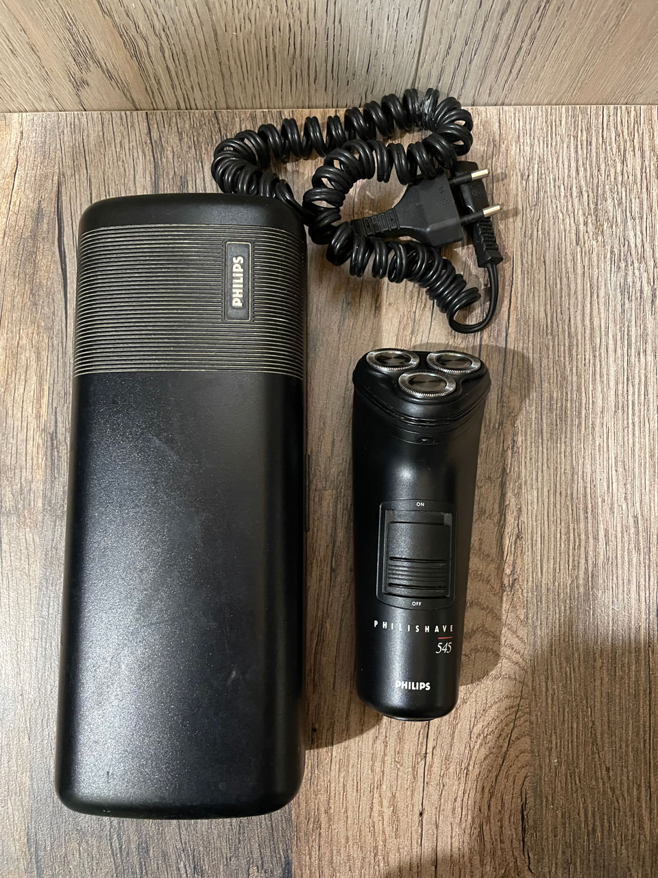 Электробритва Philips 350 лей