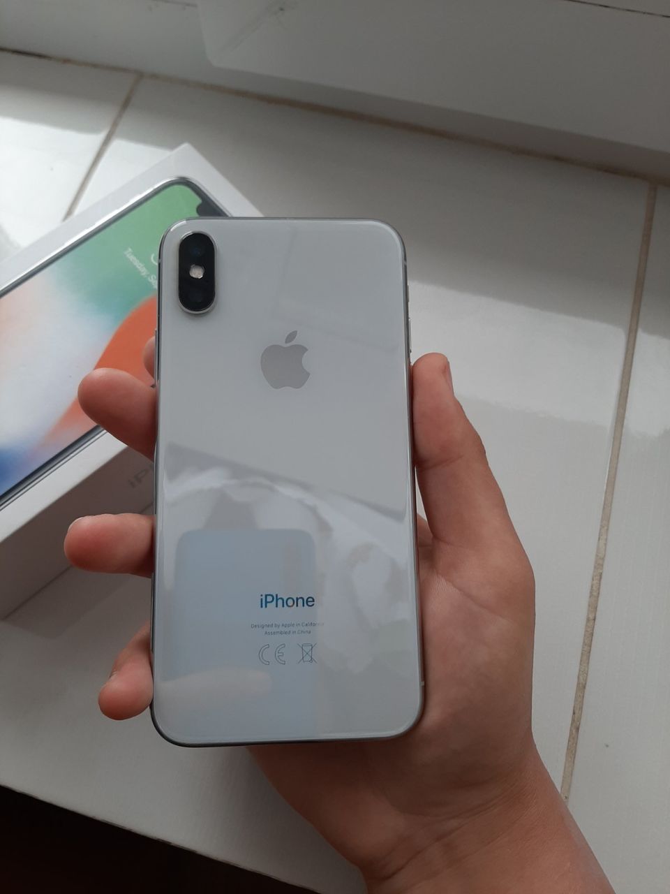 iPhone X 64 GB