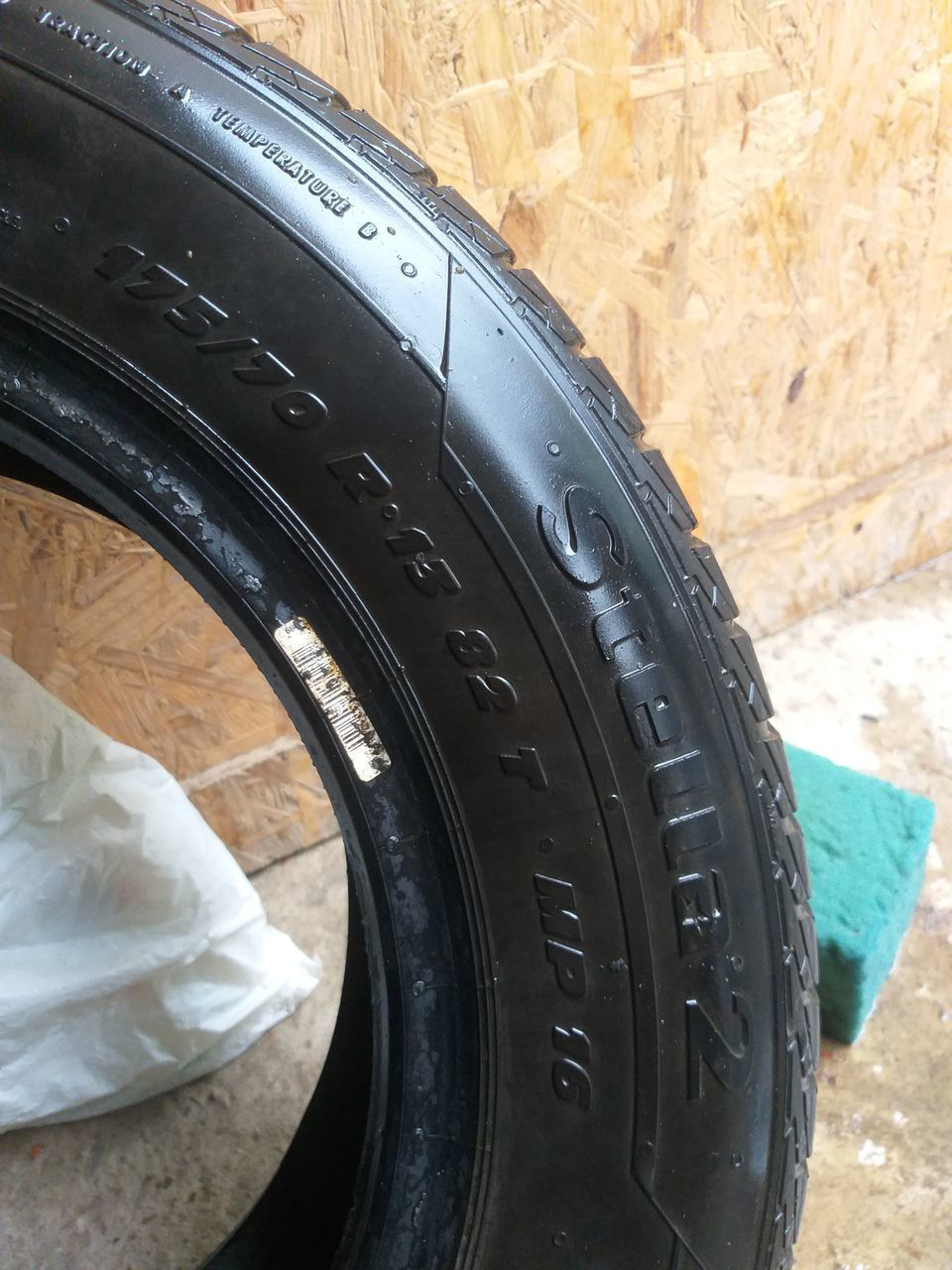 R13