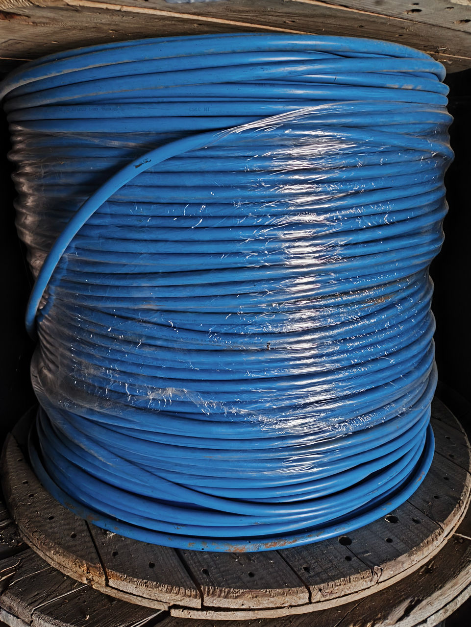 Cabluri, fire electrice. Кабель, провод электрический.