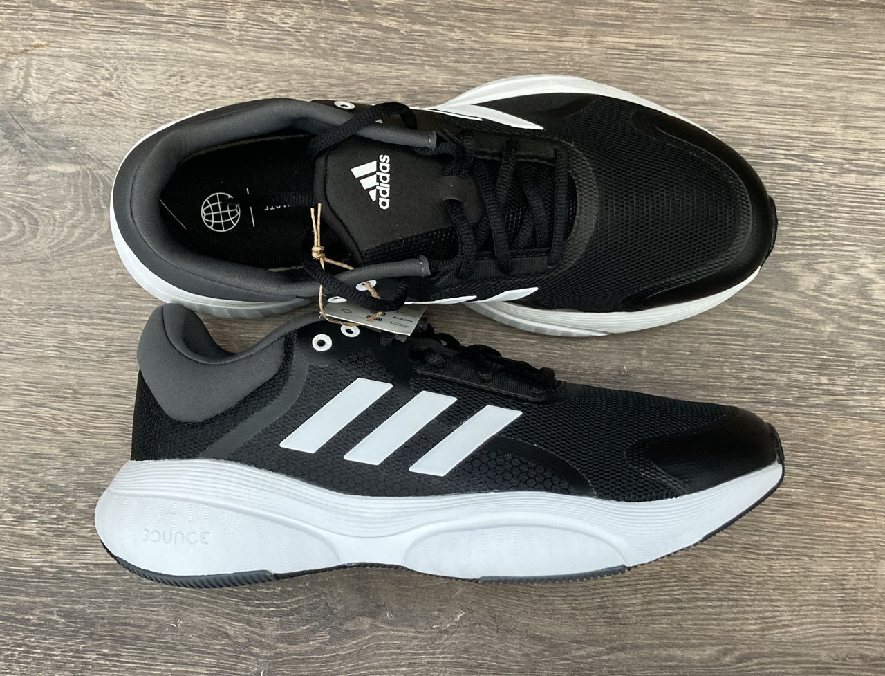 Кроссовки Adidas. 42, 43(42.5).